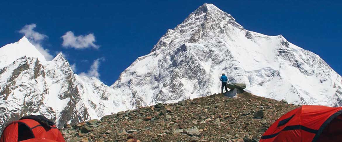Broad Peak Climbing News
